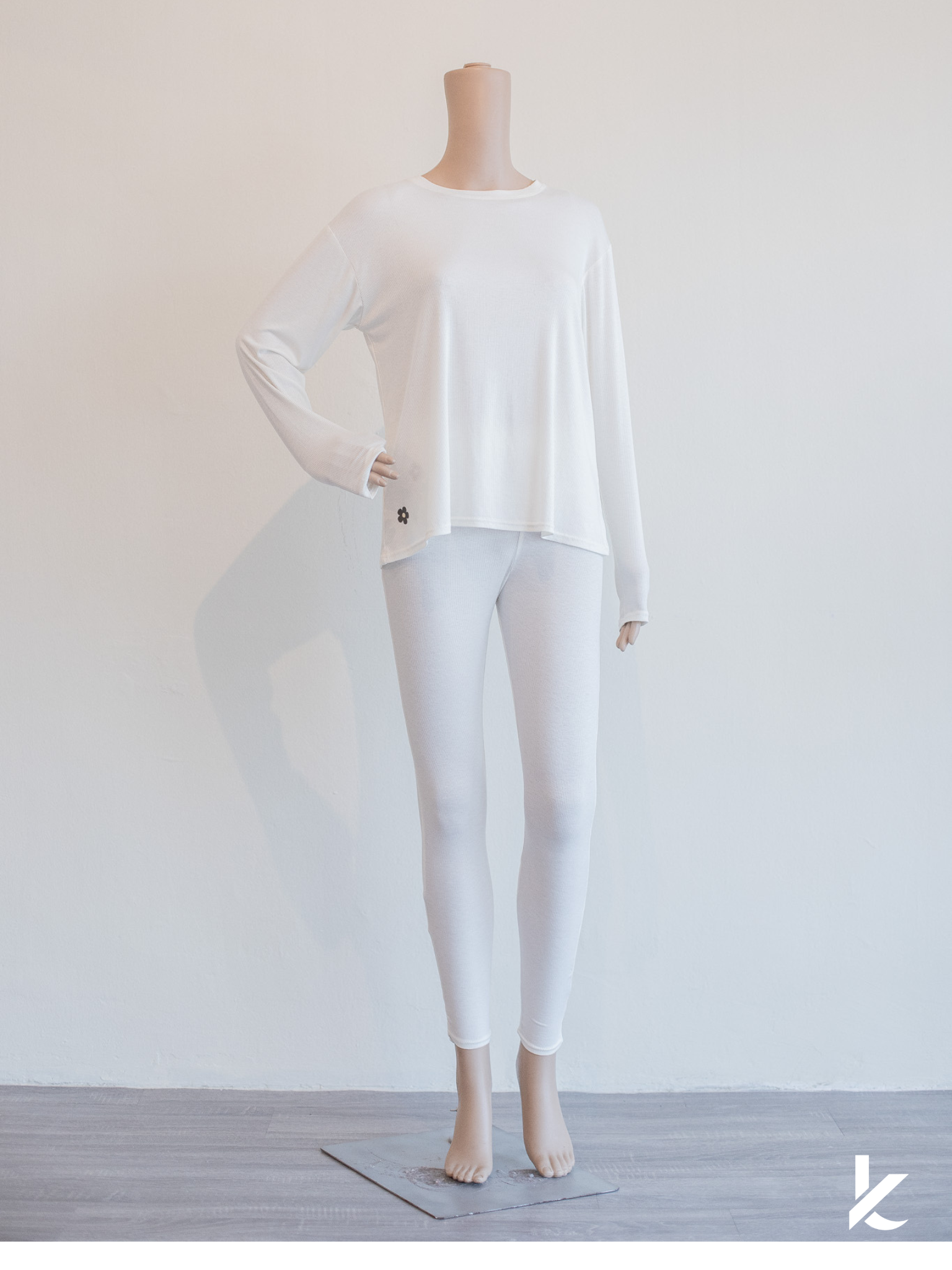 Body Layer in Off White – Kaen.co